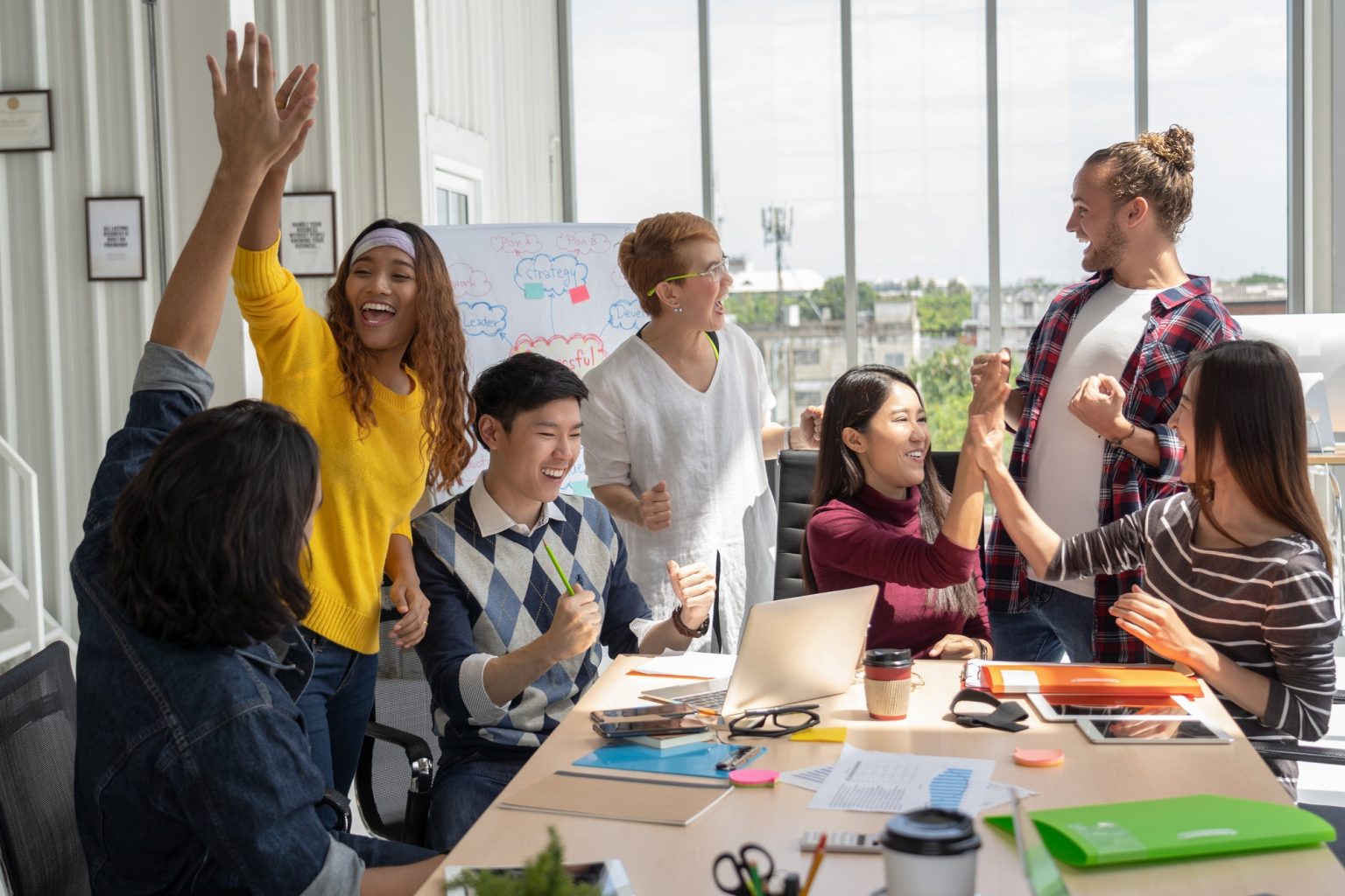 Weekly Line - Find Your dream Job Here.